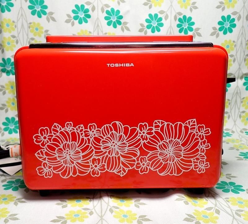 レトロポップ 東芝 ポップアップトースター レッド 花柄 - USA& レトロポップ 東芝 ポップアップトースター レッド 花柄 - USA&