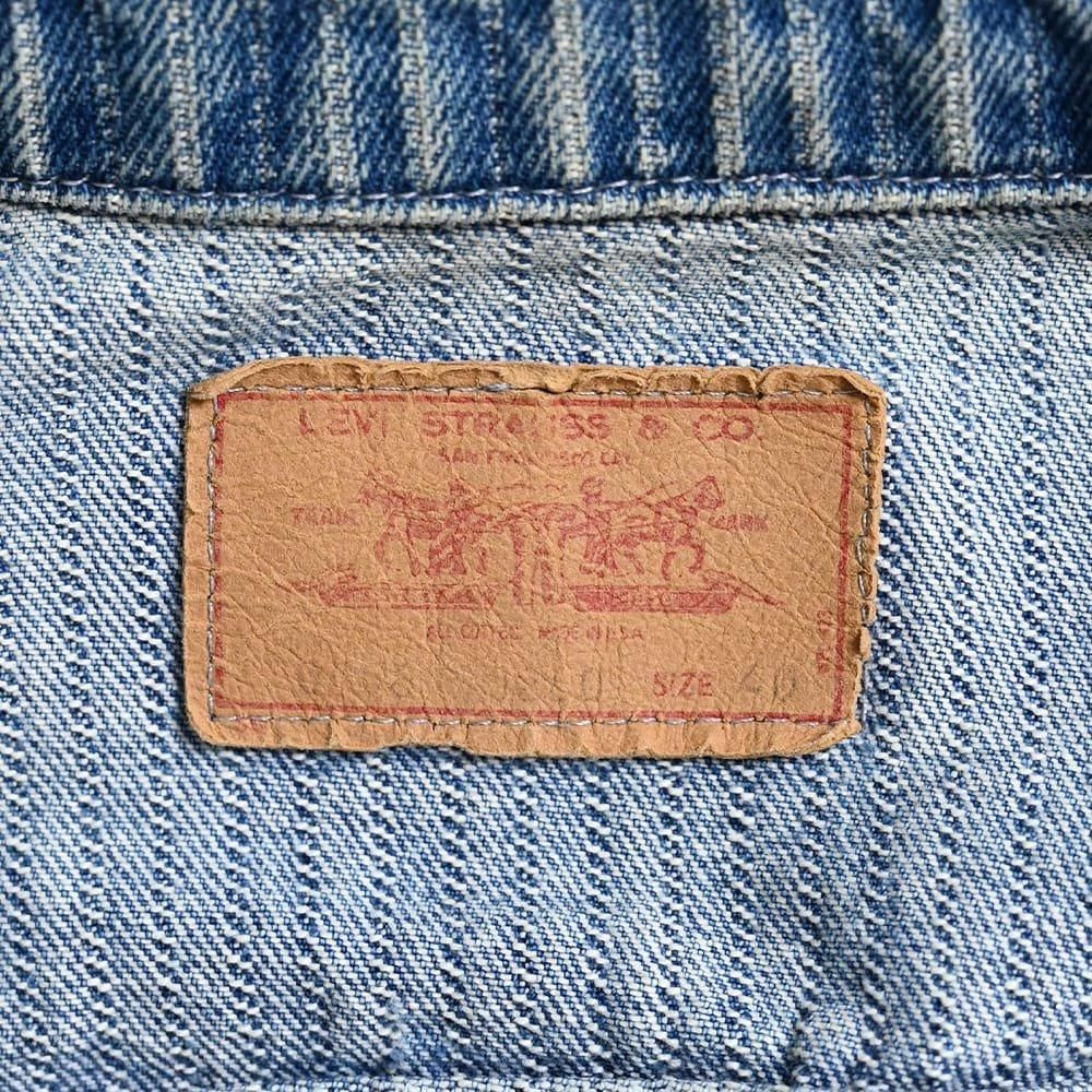 LEVI'S 70506-0260 BLUE STRIPED DENIM JACKET(SZ 40/GOOD LEVI'S 70506-0260 BLUE STRIPED DENIM JACKET(SZ 40/GOOD