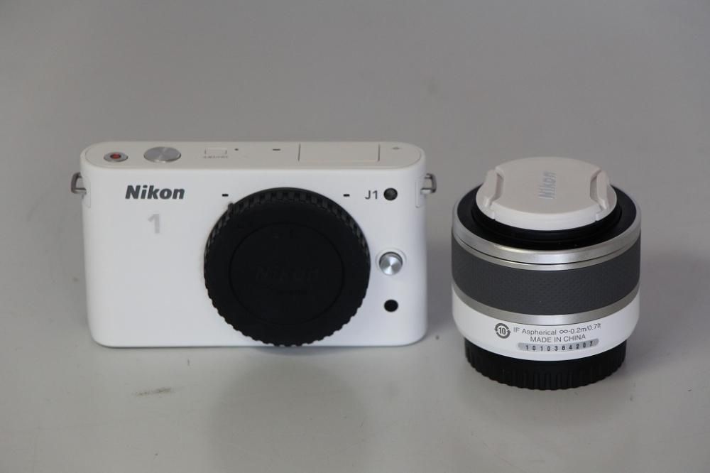 Nikon 1 J1LK(WH)｜Nikon ミラーレス一眼カメラ Nikon 1 (ニコンワン) J1 (ジェイワン) 標準ズームレンズキット ホワイトN1 ｜中古品｜修理販売｜サンクス電機